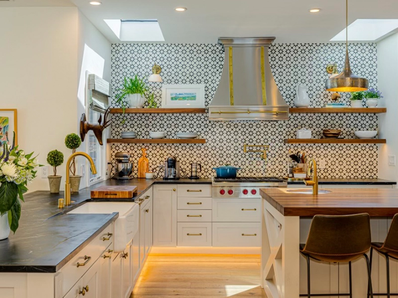 Tile Color Trends 2025 | Neutrals, Earth Tones & Statement Patterns